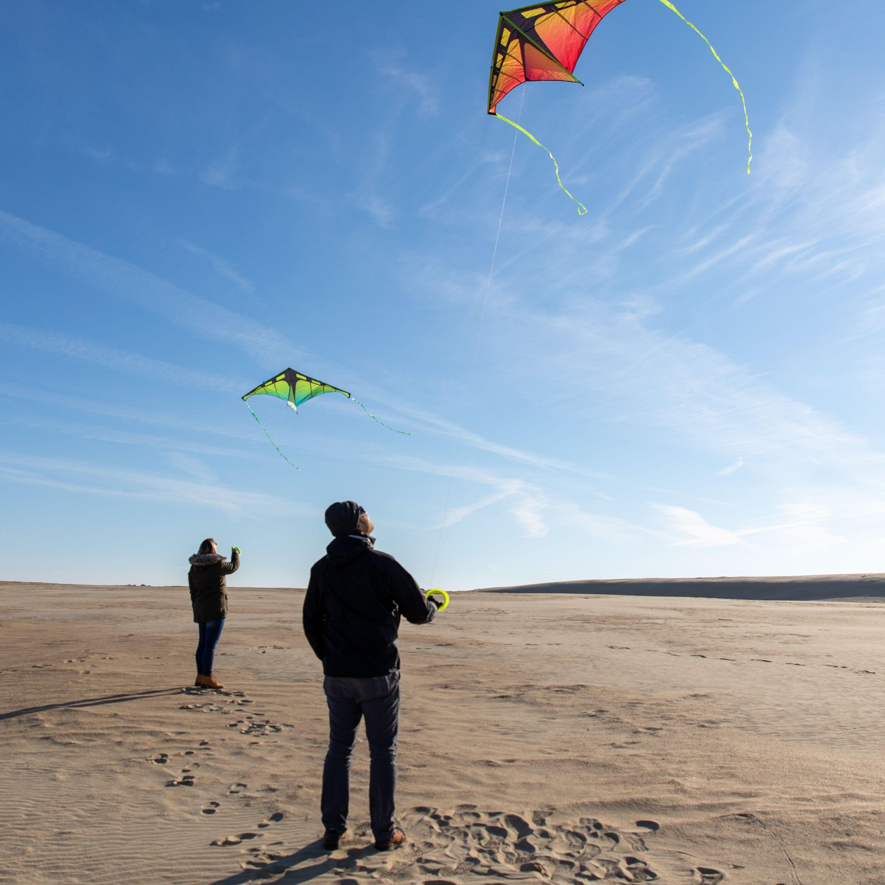 Stunt Kites – Kitty Hawk Kites